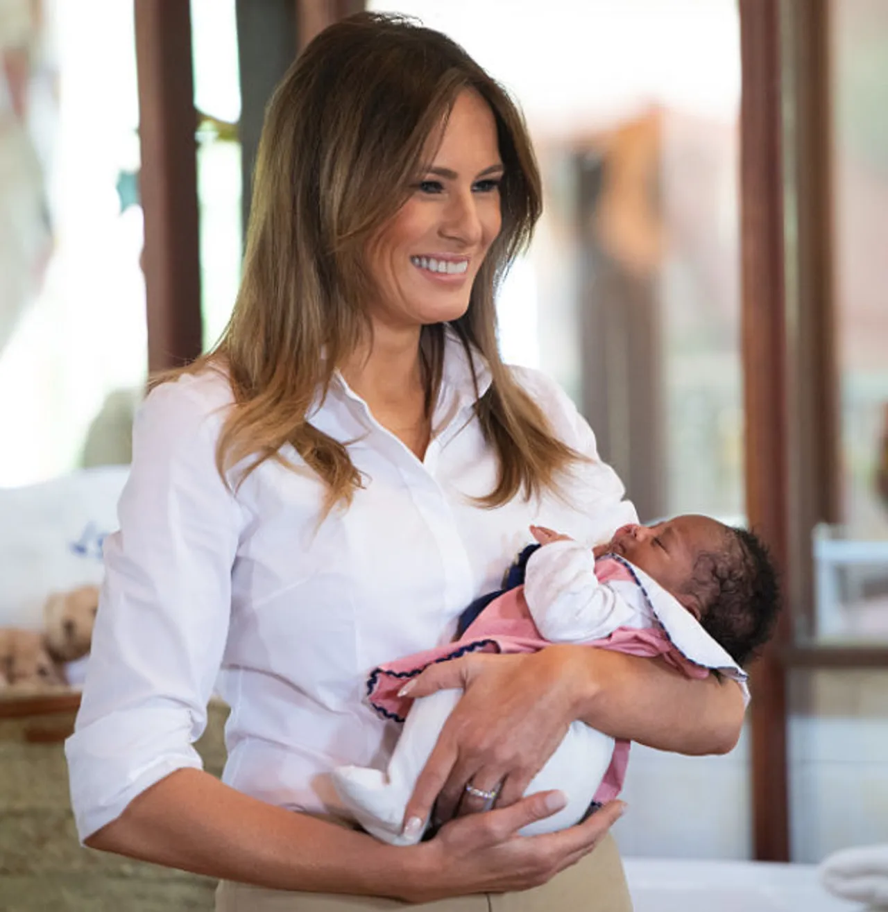 First Lady Melania Trump Visits Children In Nairobi, Kenya | The Daily ...