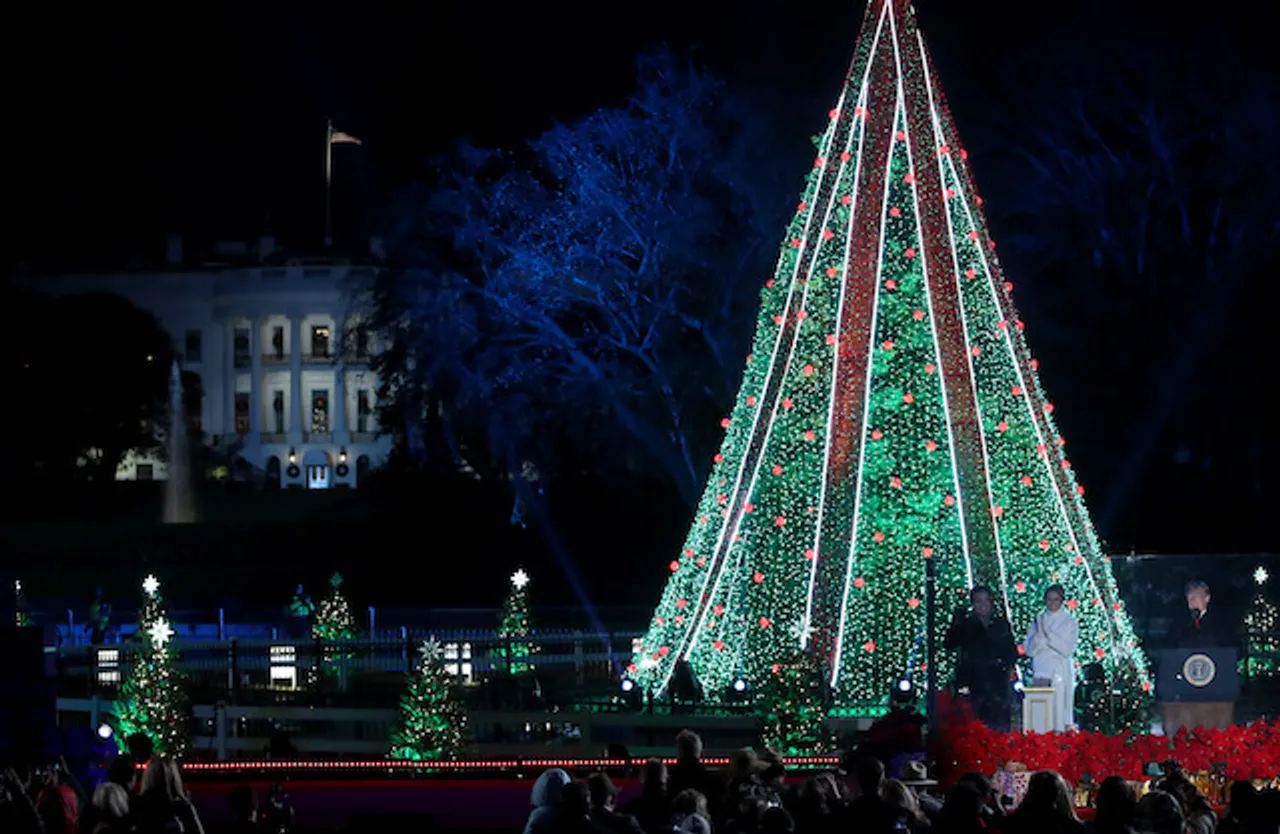 Melania Steals Show In Cream-Colored Coat At The National Christmas ...