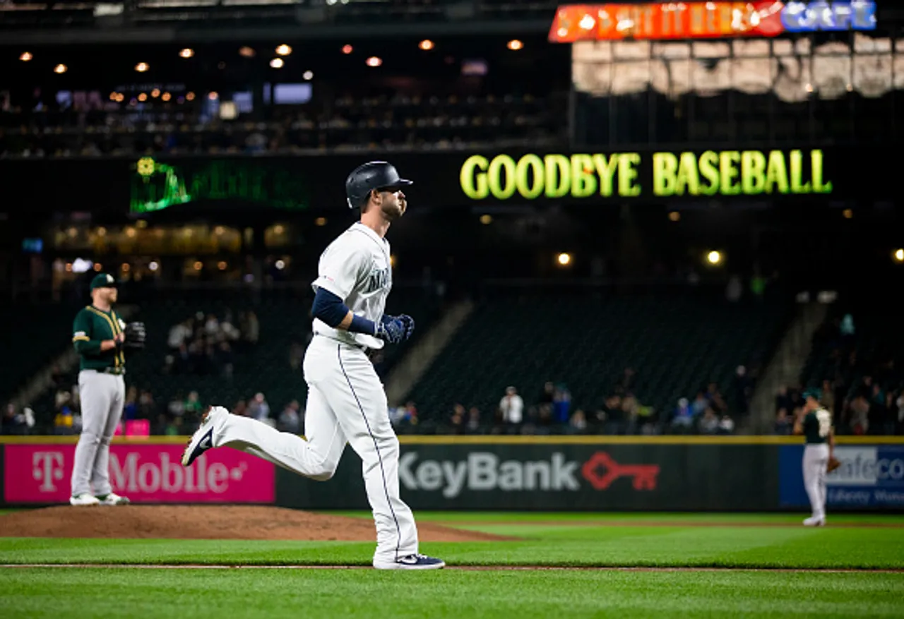 Mariners Outfielder Haniger Put On Injured List With Ruptured Testicle ...