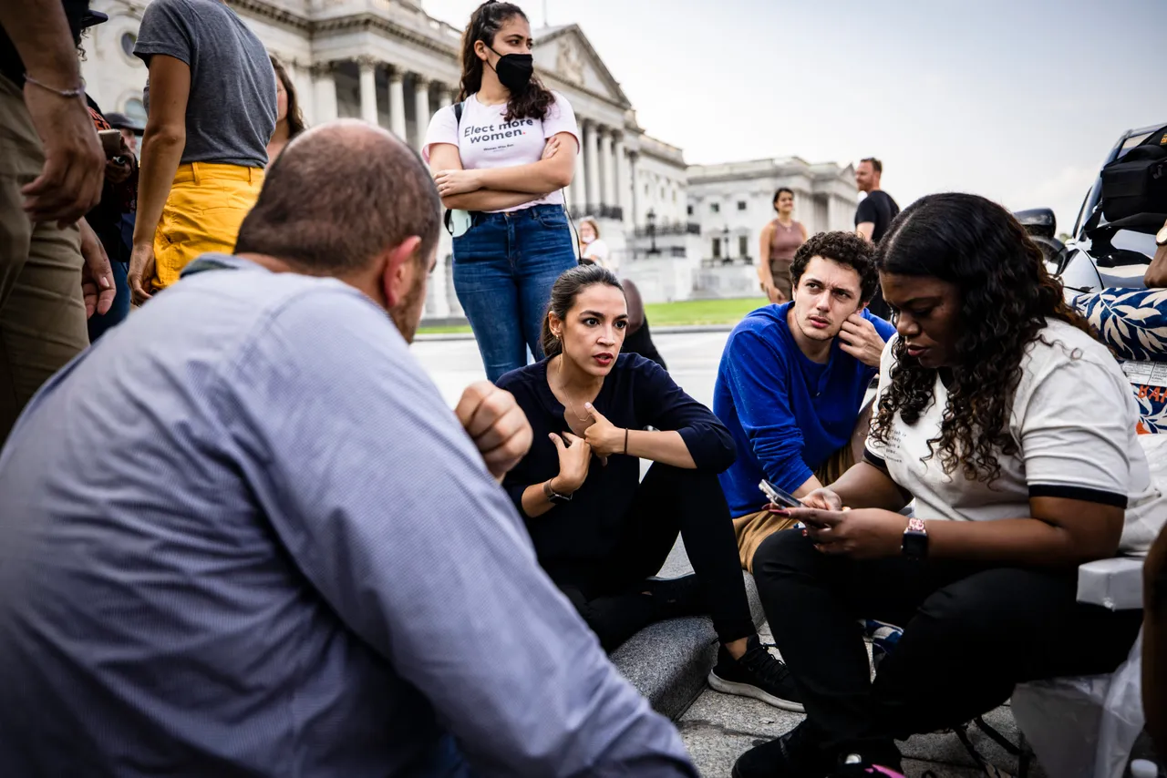 Biden Admin Announces New Efforts To Expand Eviction Moratorium Amid ...