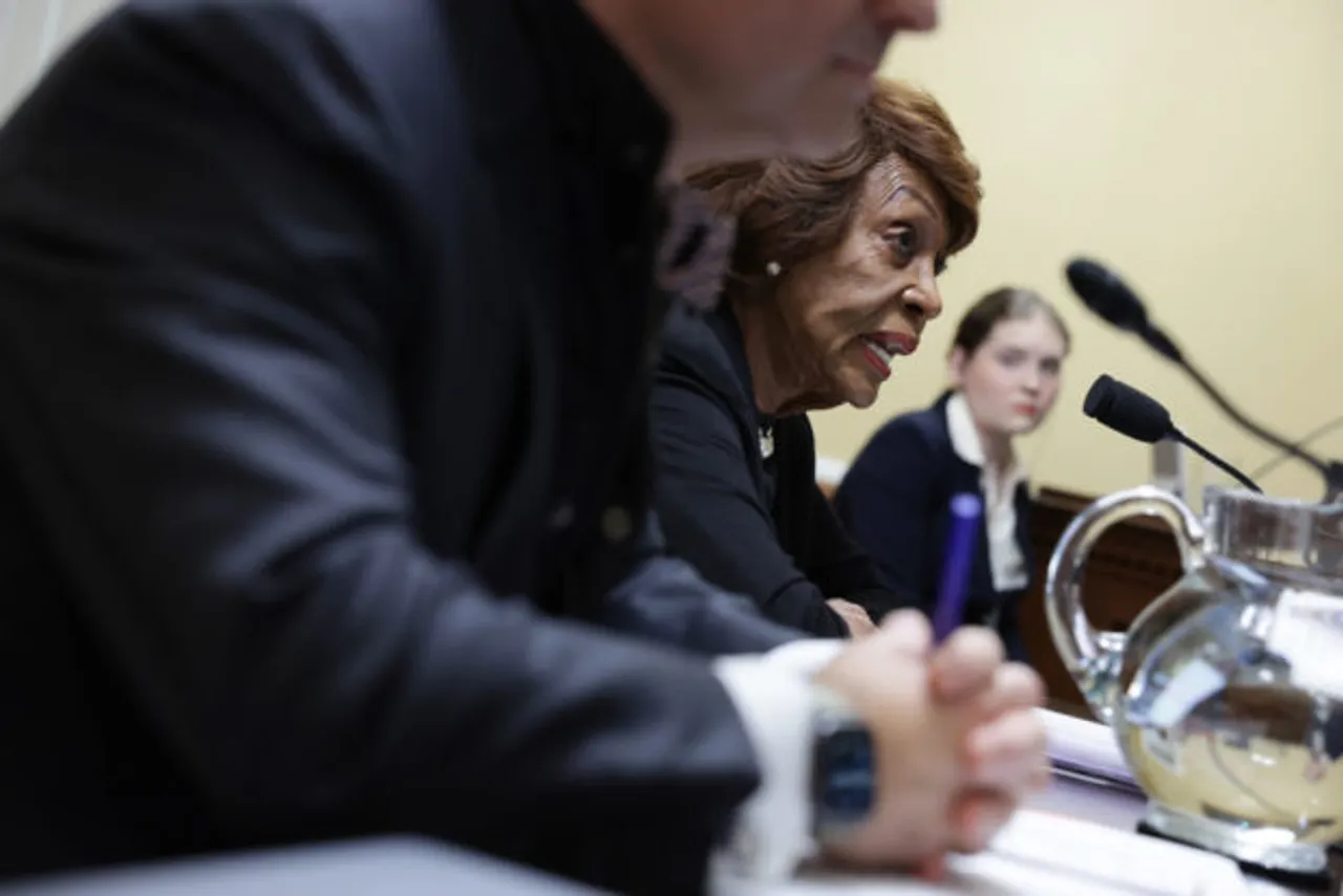 Rep. Maxine Waters Has Choice Words Ahead Of Meeting With Biden | The ...