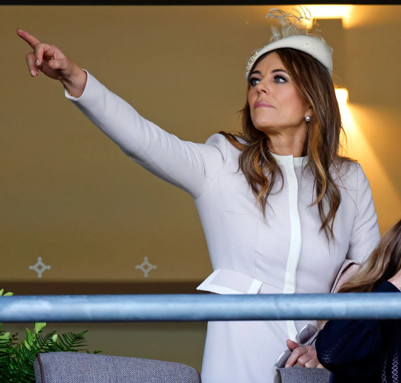 Elizabeth Hurley Has A List Of Odd Changes She’d Make If She Were Queen ...