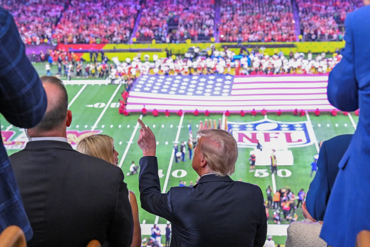 Donald Trump Smears Taylor Swift After She’s Mercilessly Booed At Super ...