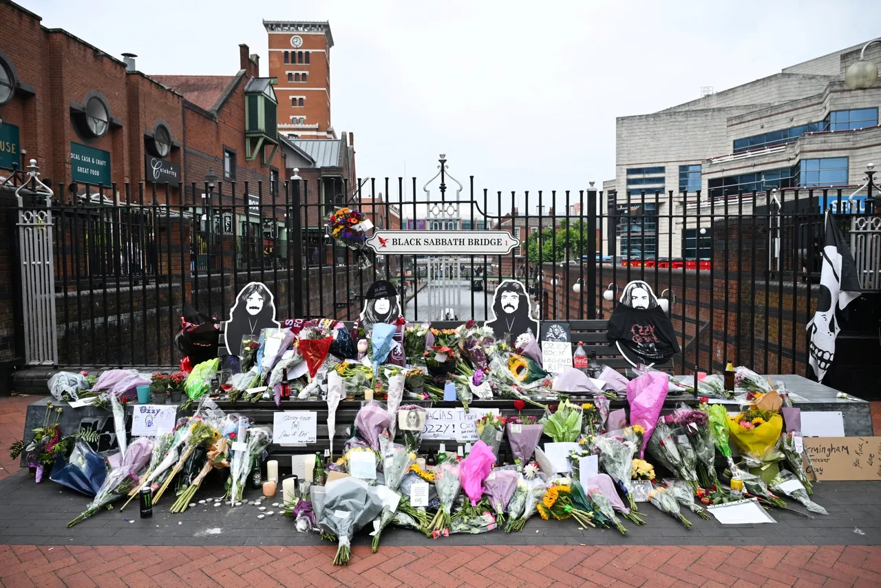 Thousands Of Fans Line The Streets To Honor Ozzy Osbourne In Emotional ...