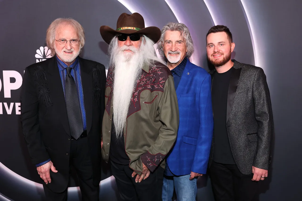Oak Ridge Boys Singer Richard Sterban Asks For Prayers Amid Health ...