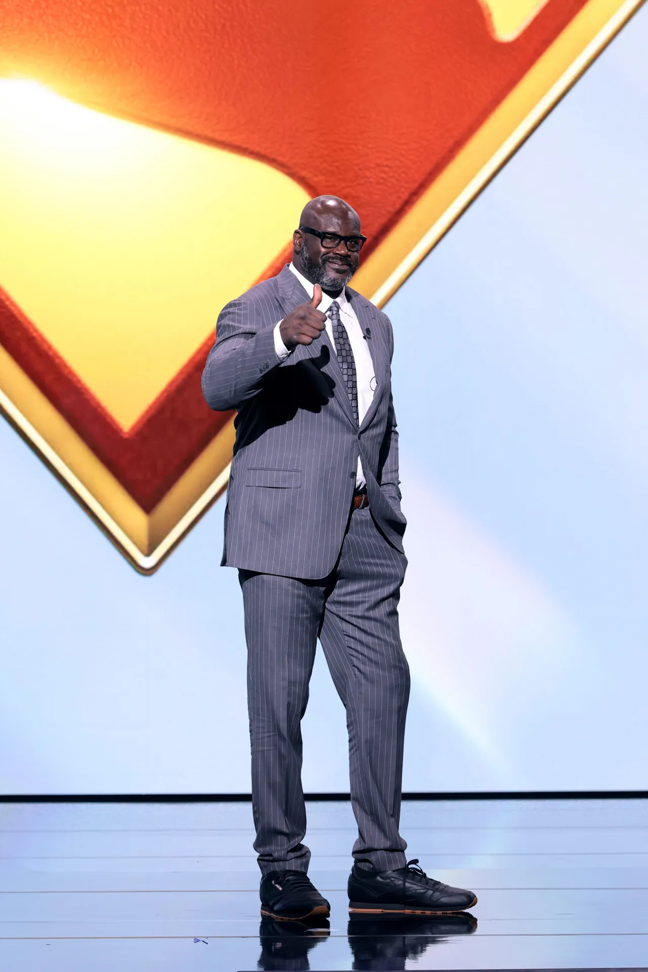 Thieves Pull Off Elaborate Heist, Steal Shaquille O’Neal’s $180,000 Car ...