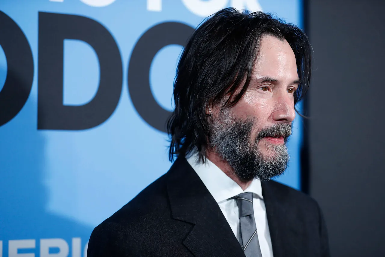 ‘Your Divine Wife!’: Keanu Reeves’ Security Seemingly Sends Unhinged ...