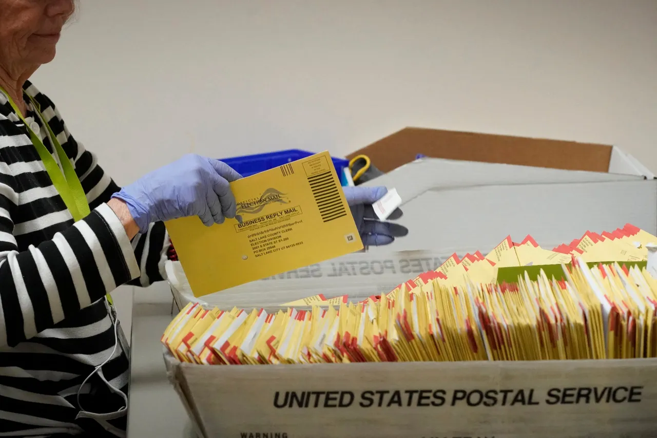 These 14 States Allow Mail-In Ballots To Count Even After Election Day ...