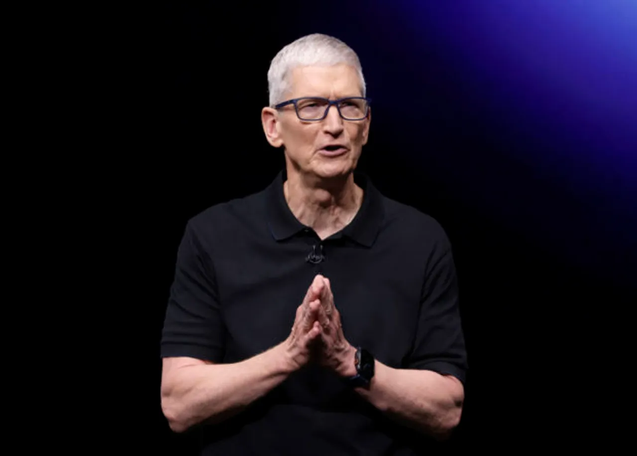 Tim Cook Announces Exit As Apple CEO | The Daily Caller
