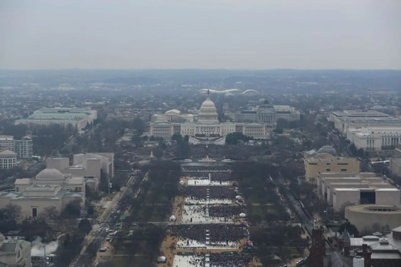 The Official Photos Of The Crowd Size At President Trump’s Inauguration ...