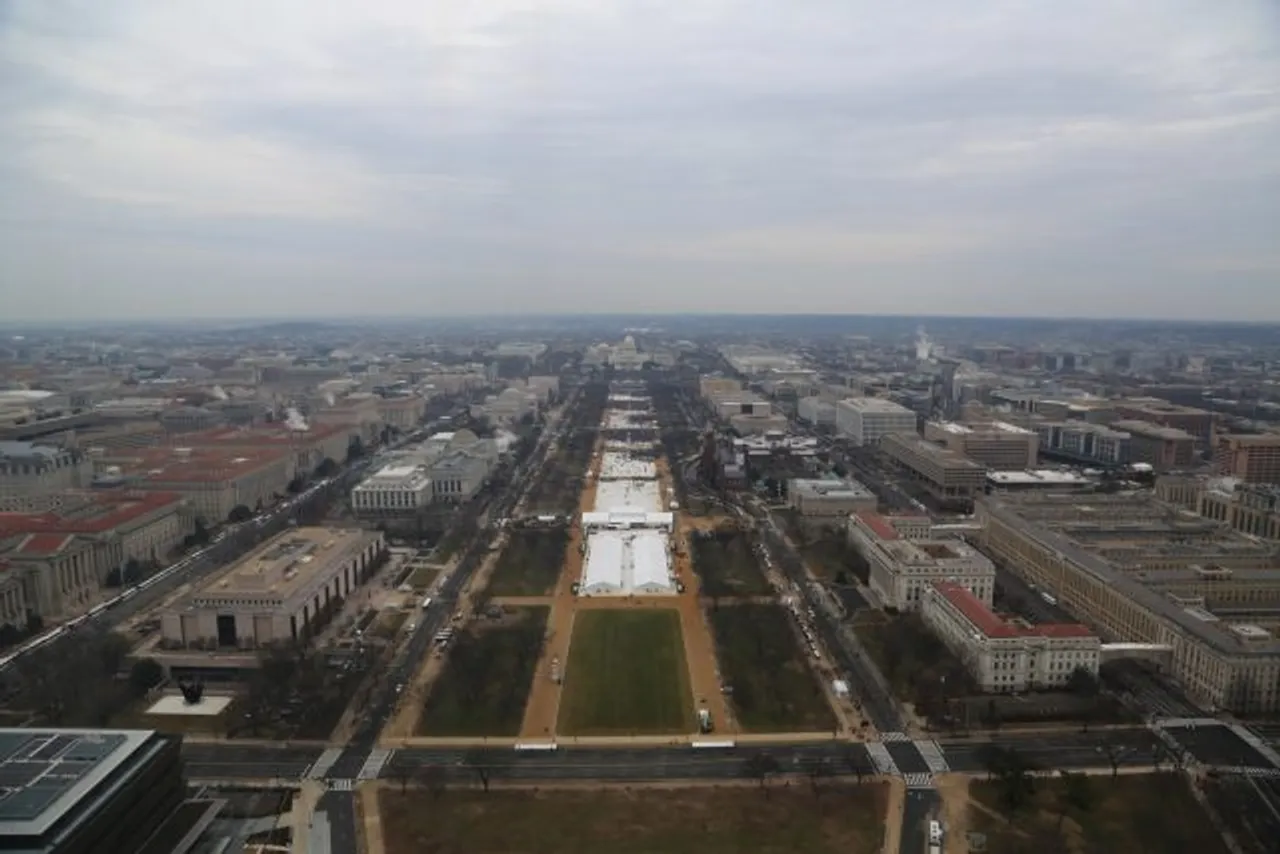 The Official Photos Of The Crowd Size At President Trump’s Inauguration ...