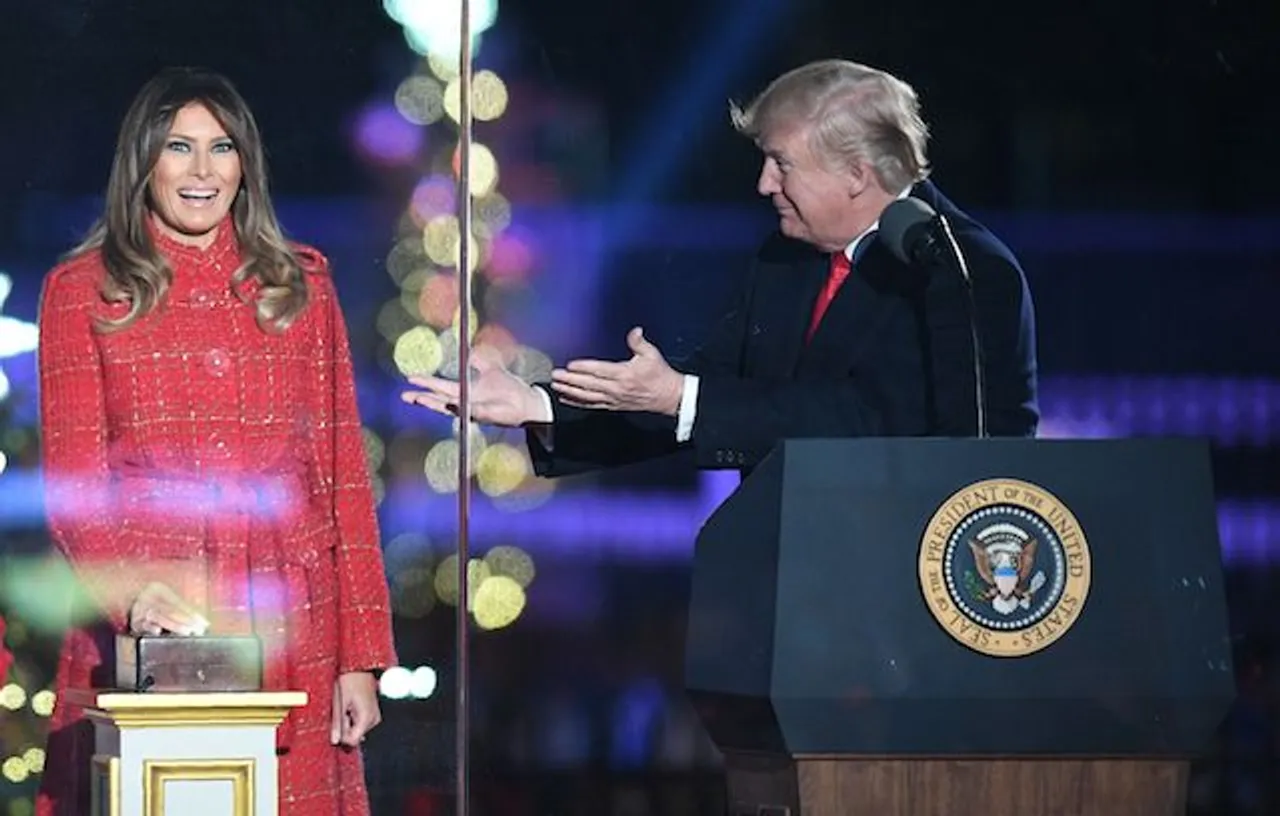 Merry Indeed: Melania Wows In Red Coat At Lighting Of National ...