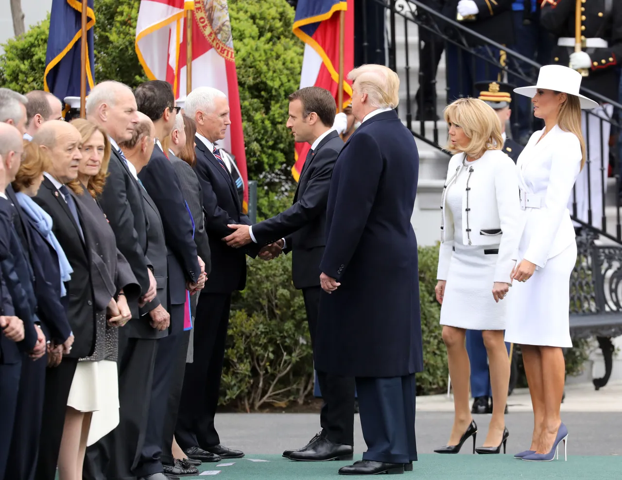 Melania Wore A Hat That Would Make Any Frenchman Surrender | The Daily ...