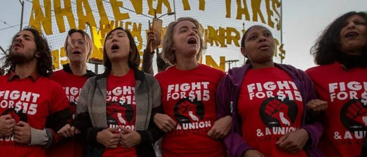 $1 Increase In Minimum Wage Would Cost Thousands Of Jobs | The Daily Caller