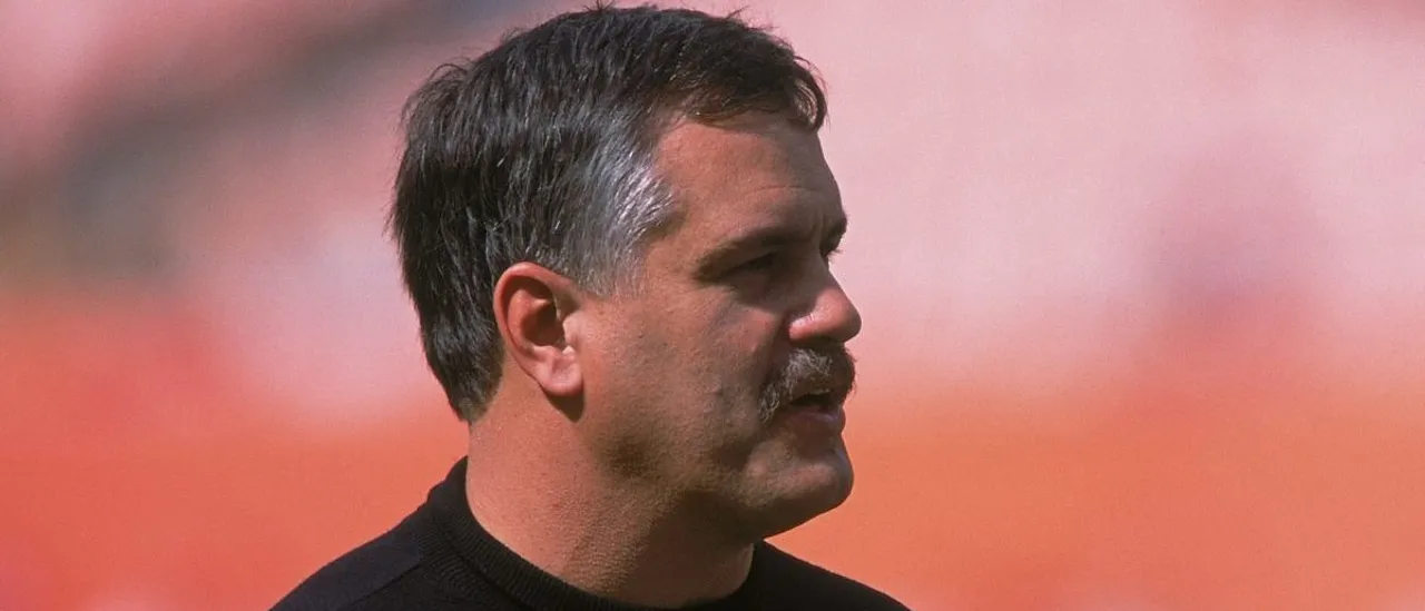 Fox Releases Heart-Wrenching Video About Football Legend Fighting For ...
