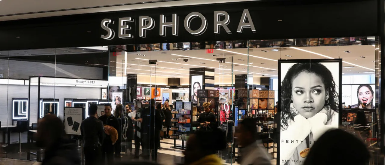 Sephora Stores To Close For One Hour As 16,000 Employees Go Through ...