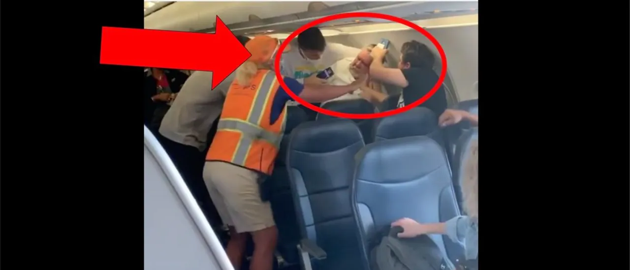 Massive Brawl Breaks Out On An Airplane Over The Mask Policy | The ...