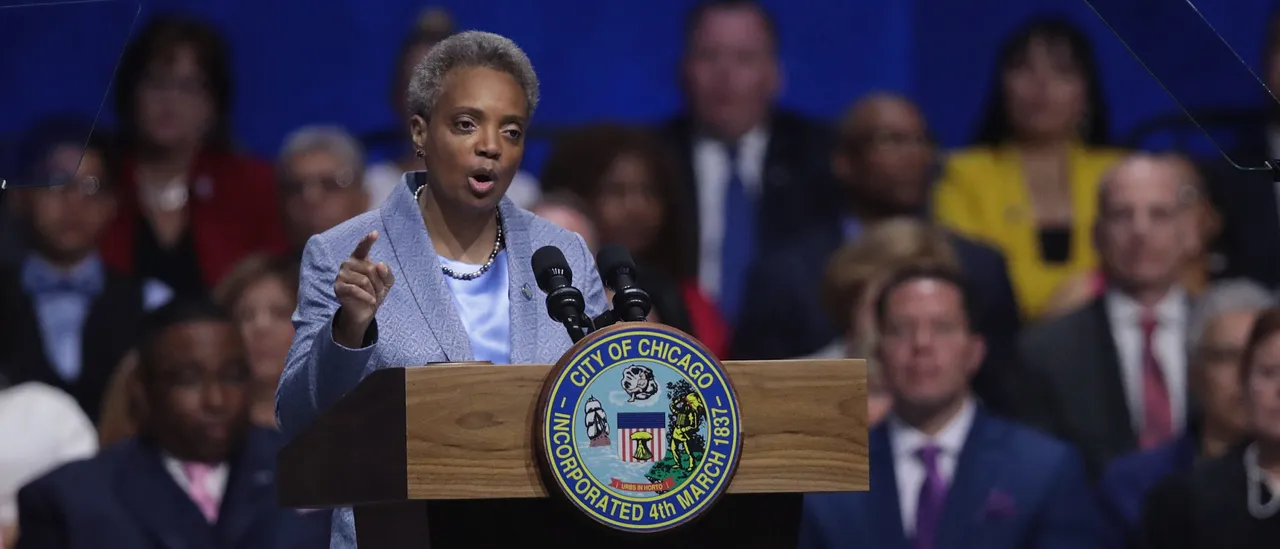 Chicago Mayor Imposes 10PM Curfew On Non-Essential Businesses | The ...