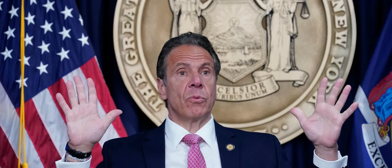 Cuomo’s Signature On Document Attesting He Took Sexual Harassment ...