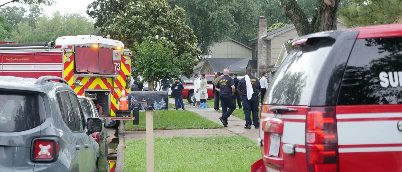Federal Officials Reportedly Raid Multiple Homes In Texas Border Town ...