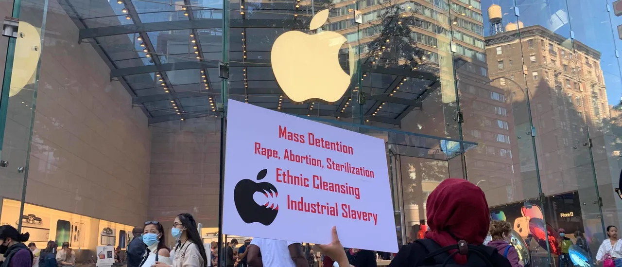 Protesters Descend On Apple Store, Blast Production In China Over ...