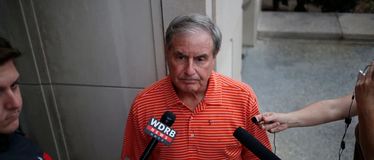 Top Democratic Congressman Opts To Retire Before Potentially Difficult ...
