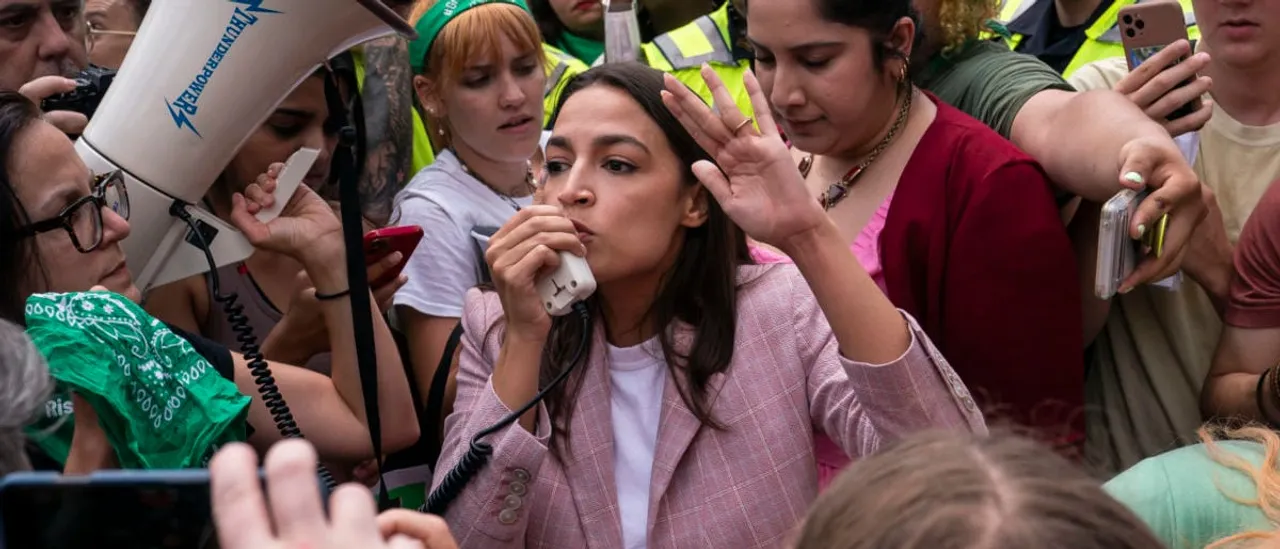 ‘There Is No Act Too Small’: AOC Does Her Nails As Act Of ‘Resistance ...