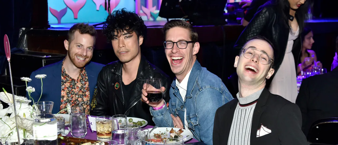 Former BuzzFeed ‘Try Guy’ Tries His Friend’s Fiancé | The Daily Caller