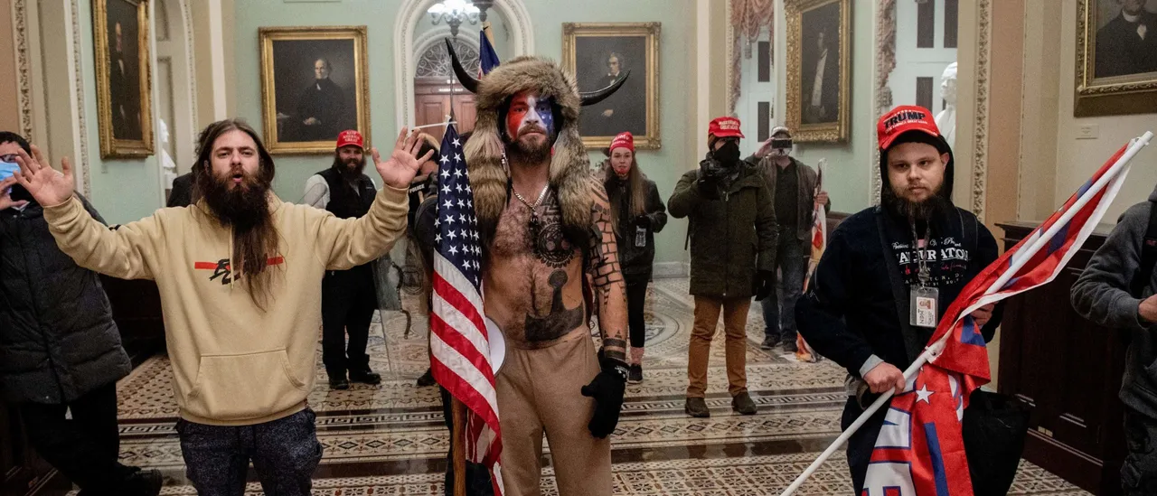 Justice Department Prosecutors Respond To Tucker Carlson’s Capitol Riot ...