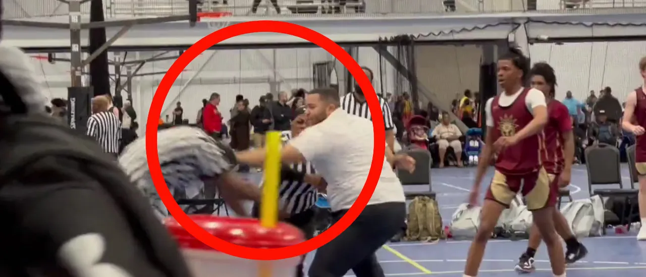 Absolutely Insane: AAU Basketball Coach Throws Punch At Referee | The ...