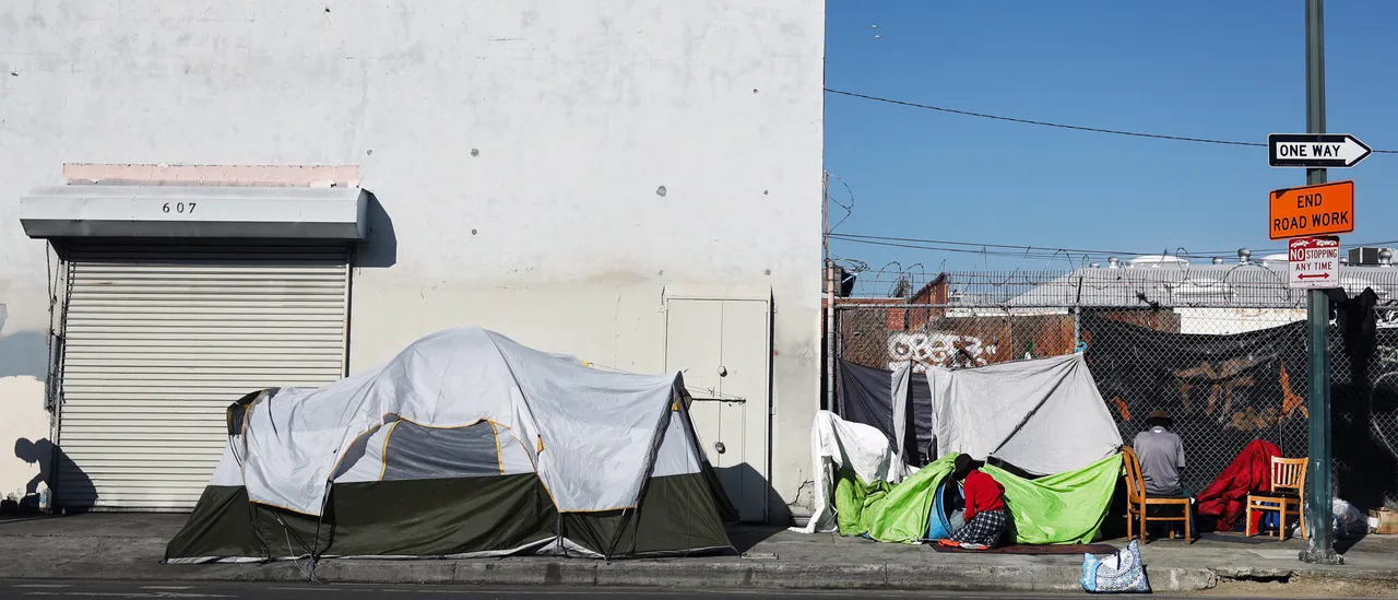 Homeless People Caught Pitching Tents As Dem Mayor Touts Strides In ...