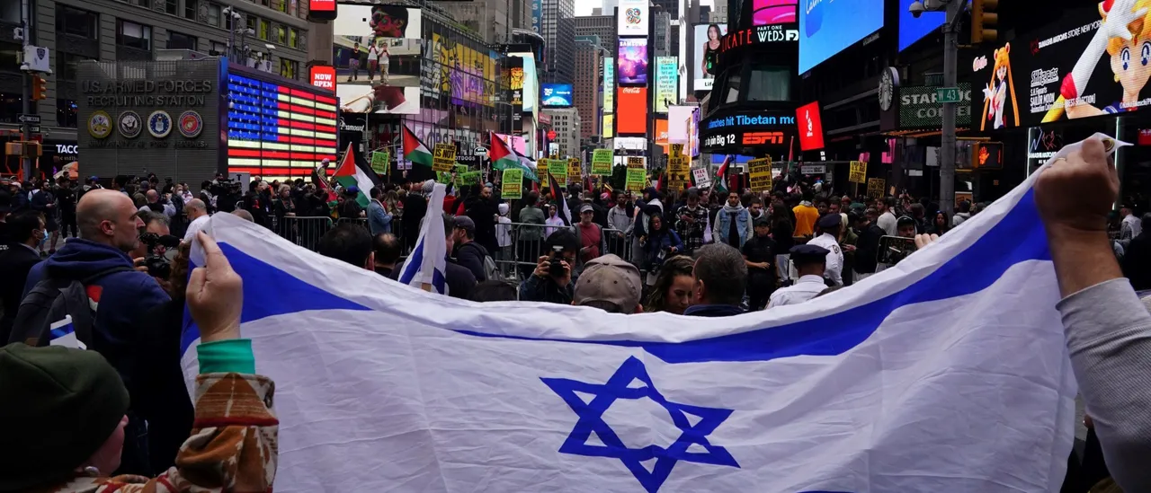 Law Firm Rescinds Employment Offer For NYU Bar Association President ...
