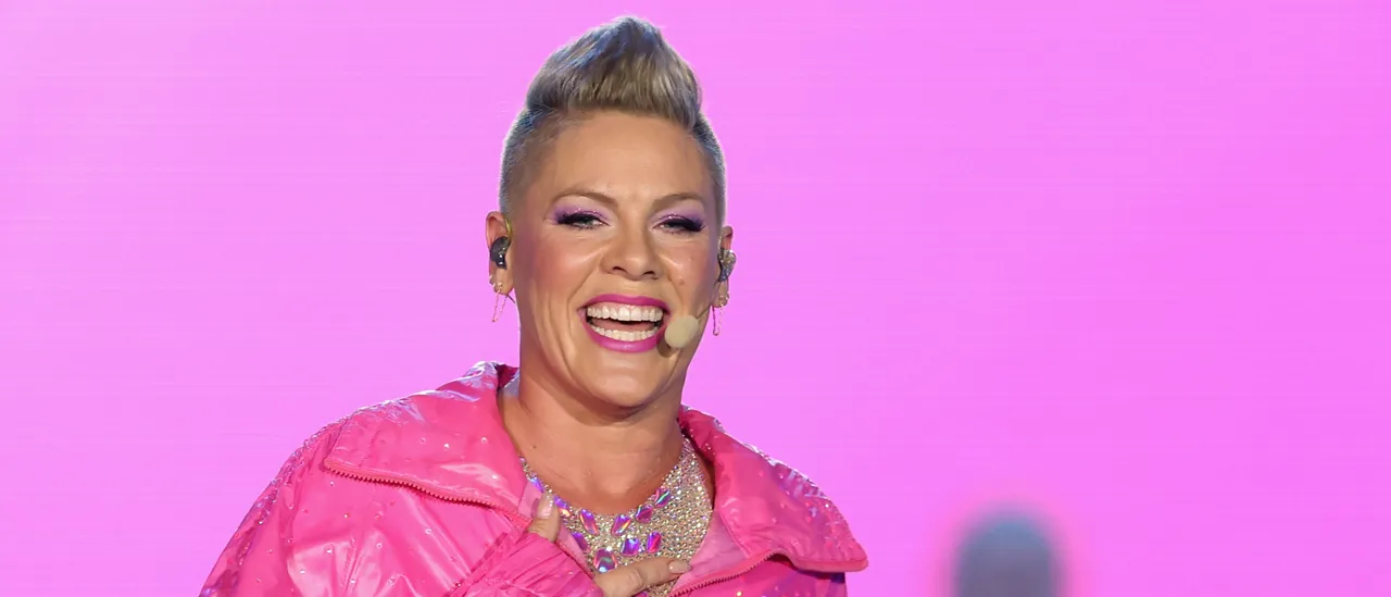 ‘I Am So Sorry’: Pink Cancels Shows Due To Family ‘Medical Issues ...