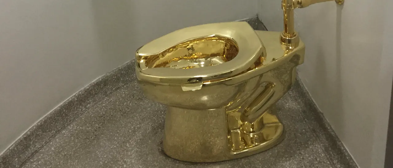 Prosecutors Charge Four Men With Stealing $6,000,000 Golden Toilet From ...