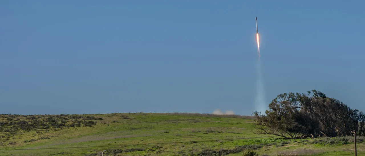 Multiple Witnesses Claim UFO Intercepted, Disabled Nuclear Missile In ...