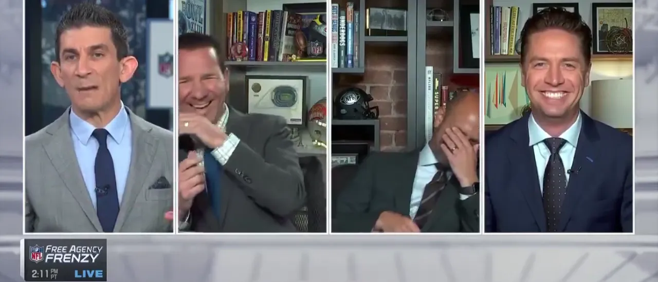 NFL Network Hacks Clown Aaron Rodgers Over Potentially Becoming Robert ...