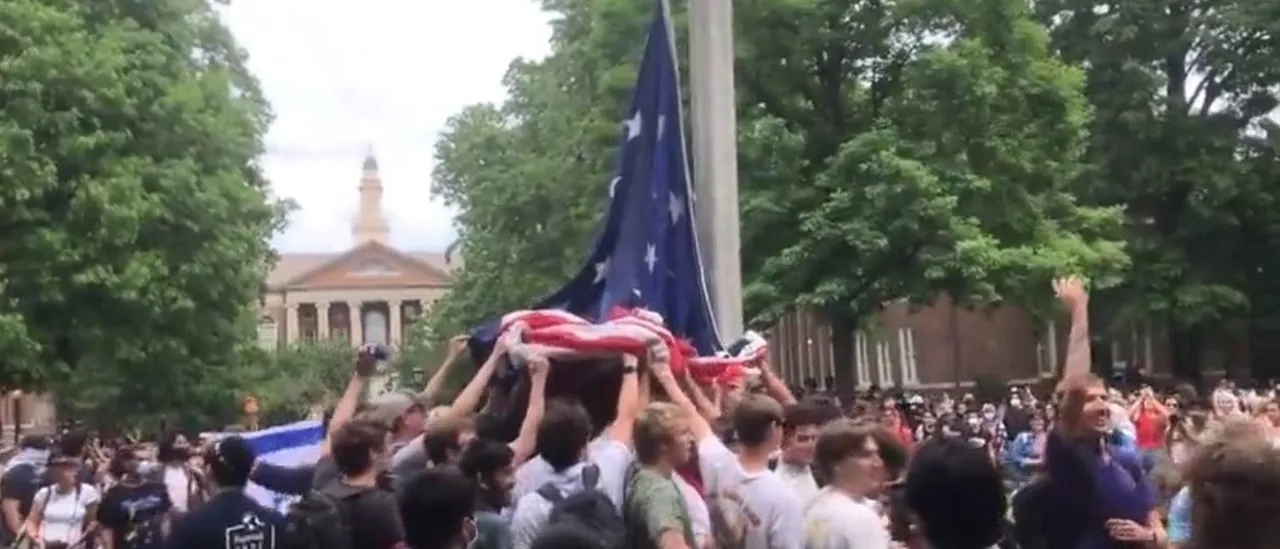 Bill Ackman Cuts $10,000 Check To Frat Boys Who Held Up American Flag ...