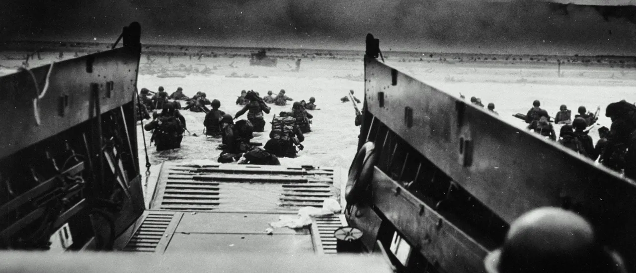 Congressmen Parachute Jump Over Normandy To Honor D-Day Heroes | The ...
