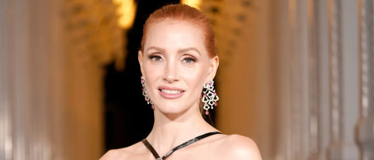 Actress Jessica Chastain Lashes Out At Airline, Refuses To Accept Their ...