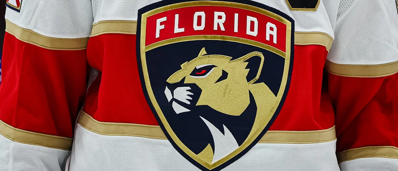 Florida Panthers Get Their Stanley Cup Rings, And They’re Exactly What ...
