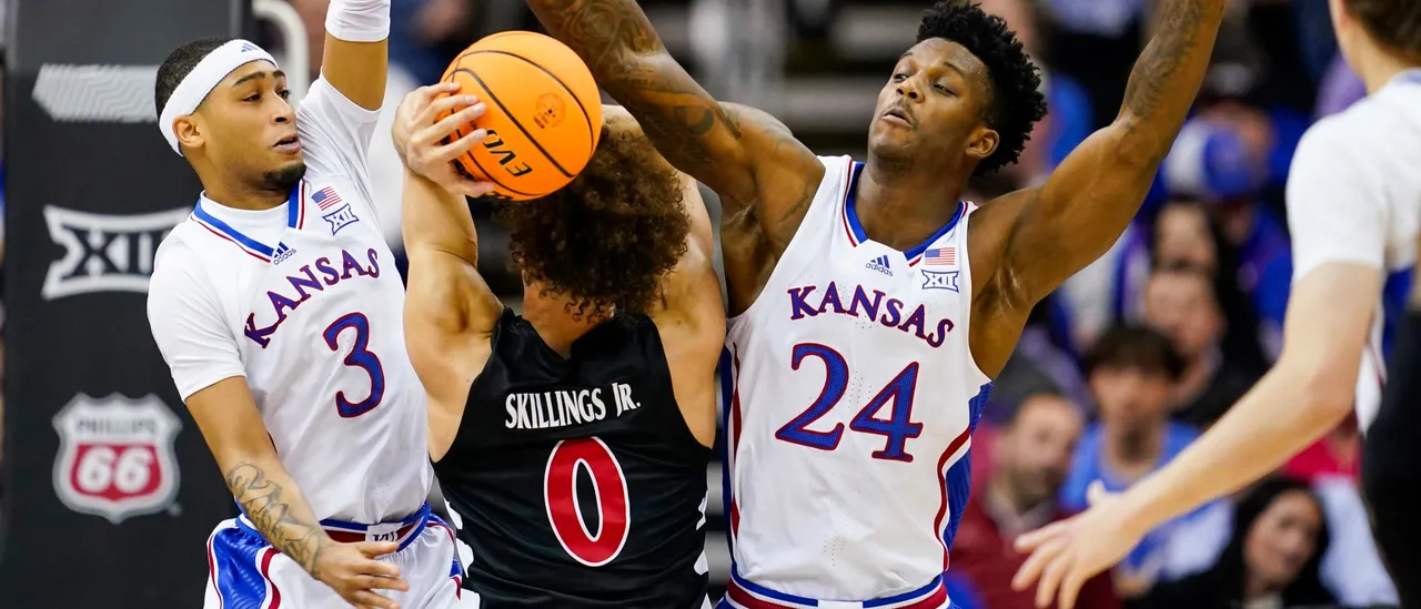 Kansas, Alabama, UConn, Houston Lead The Way In AP Top 25 Preseason ...