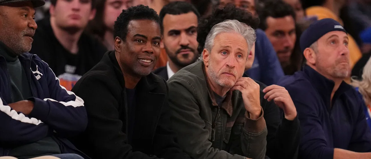 New York’s Own Jon Stewart Slammed With Boos By Knicks Fans After ...