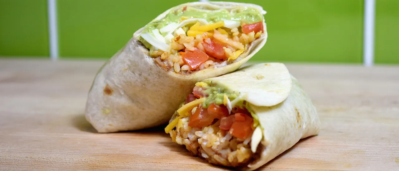 Texas Rangers Reveal Gargantuan ‘Boomstick Burrito,’ Dramatically ...