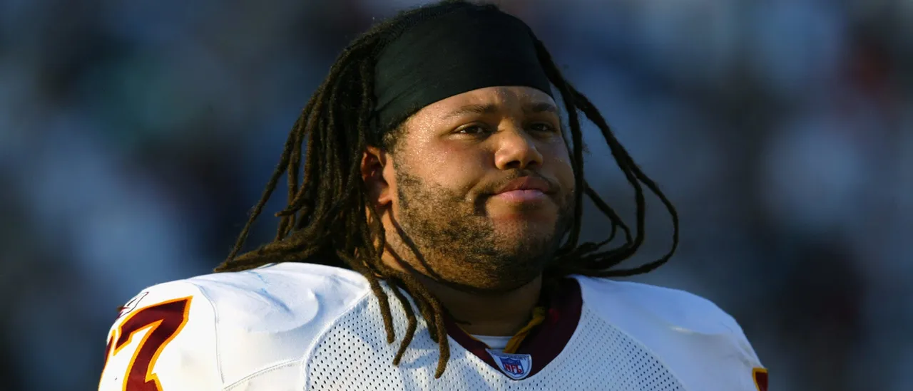 NFL-All-Star-Turned-History Teacher Tre ‘Johnson Dies At Age 54 While ...