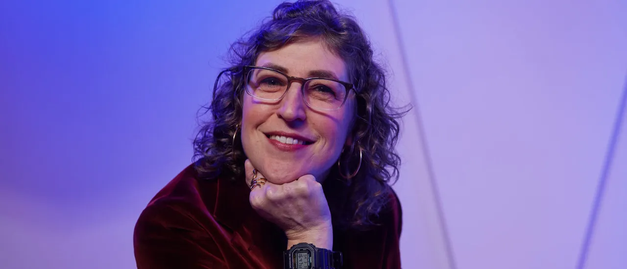 Mayim Bialik Reveals ‘Explosive Diarrhea’ Led To Requirement For IV ...