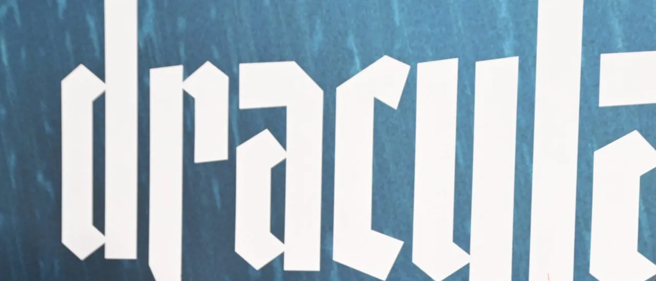 Newly Discovered Piece Of ‘Dracula’ History ‘Too Gruesome’ For 50s ...