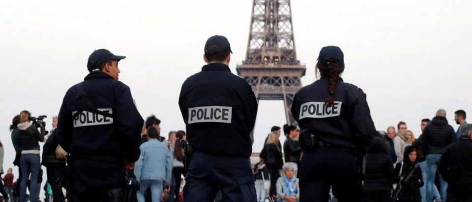 Eiffel Tower Evacuated After Knife-Wielding Man Shouts ‘Allahu Akbar ...