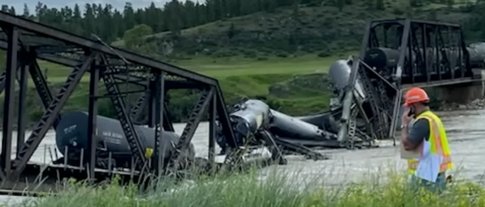 Montana Train Derailment ‘Clean Up’ Didn’t Work. Chemicals Still Flood ...