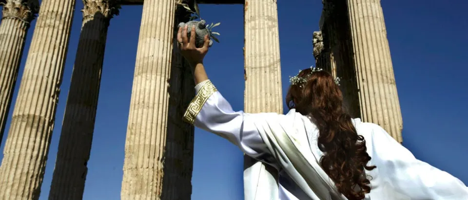 Greeks Are Suddenly Worshiping Ancient Greek Gods All Over Again | The ...
